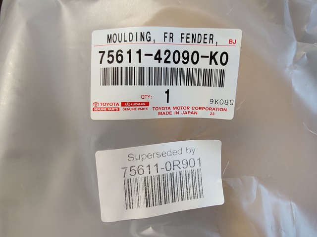 TOYOTA OEM Rav4-front Fender Flare Wheel Well Arch Molding Right ...