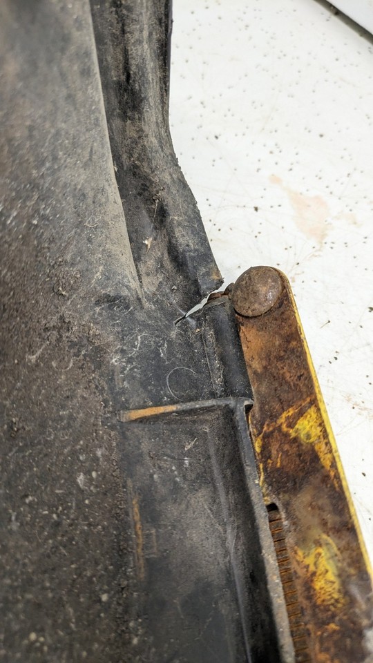 John Deere Side Discharge Chute Flap 30" Rx75 RX95 SX75 SX95 GX75 GX85 ...