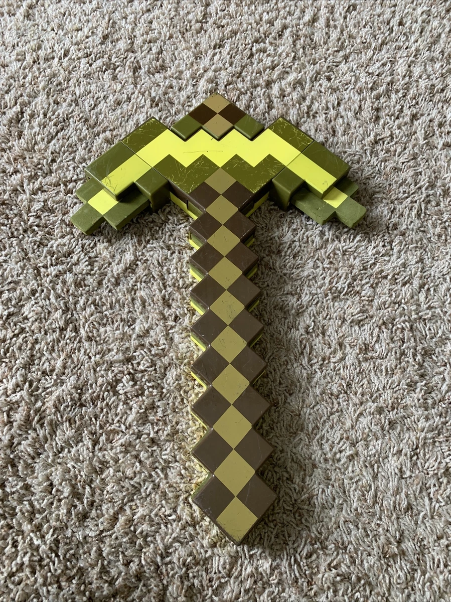 Minecraft Gold Pickaxe