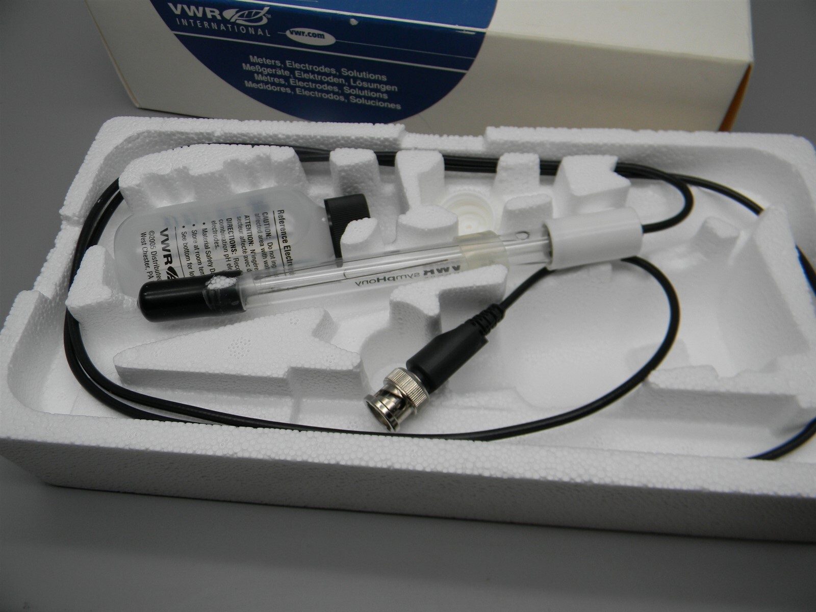 VWR Refillable pH electrode, glass body, rugged bulb, BNC connector ...