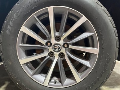 2018 Toyota Highlander OEM Rim Factory Wheel 18" X 7.5 14 Spok Scuff ...