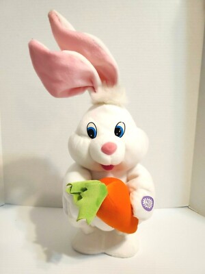 Dan Dee Singing Rabbit Plays Song And Hops At The Hop Easter ...