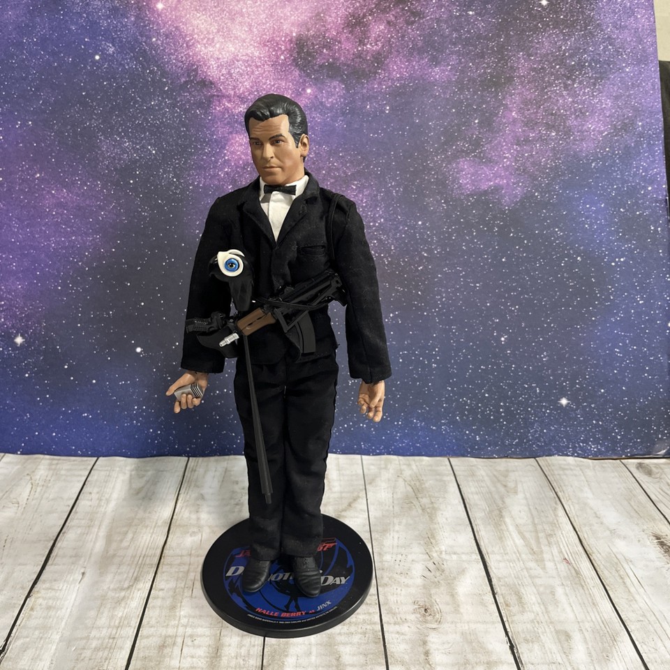 Sideshow James Bond Die Another Day Pierce Brosnan Figure 747720203945 ...