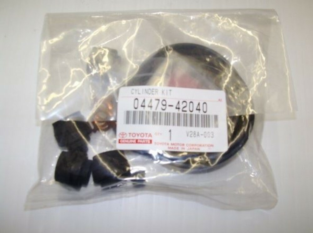 Toyota Genuine OEM Cylinder kit, disc brake, front RAV4 ACA2# 04479 ...