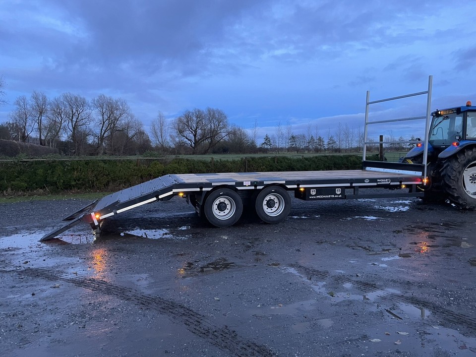 Low Loader Tractor Trailer Hydraulic BeaverTail ☎️07711 285948☎️ ...