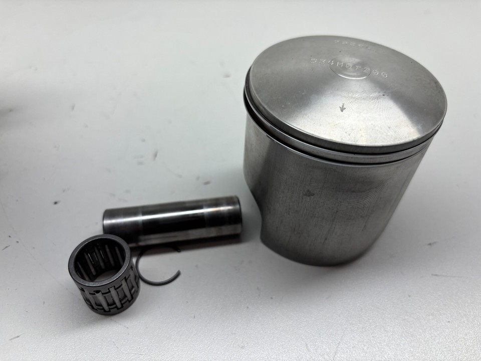 1985 1986 Suzuki LT250R QuadRacer 250 Cylinder Barrel Jug Wiseco Piston ...