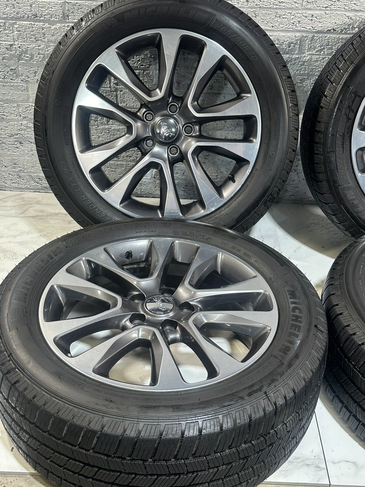 20" Jeep Grand Cherokee Overland Machi wheels rims tires Factory OEM ...