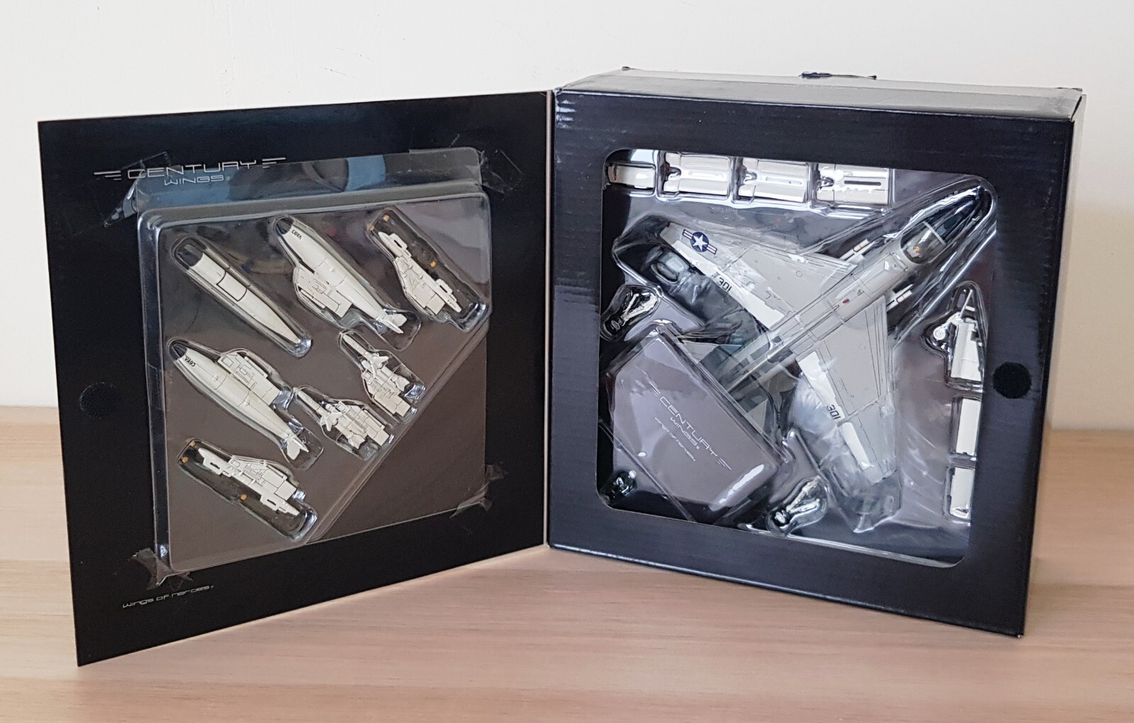 Century Wings 1/72 CW 782945 A-7E Corsair II USN VA-93 Ravens, USS ...