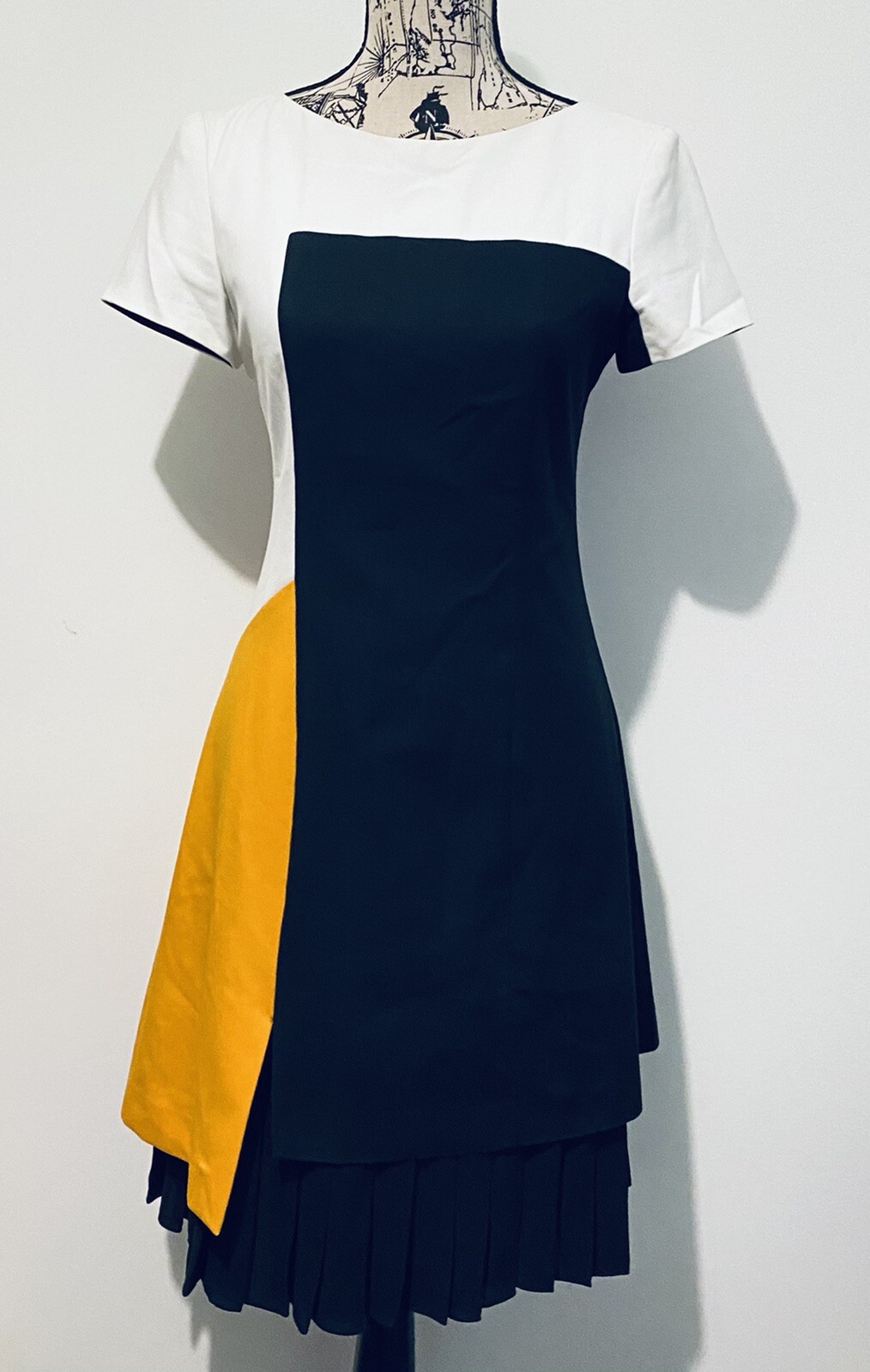 Beautiful Cue Colour Block Dress Pleated Hem size 8 | eBay
