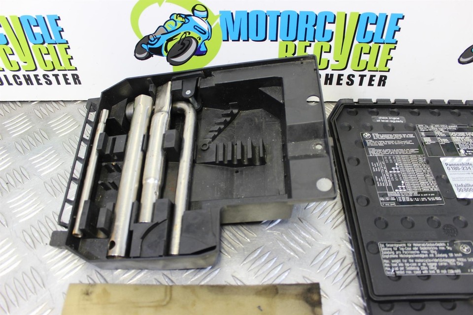 BMW R 1150 GS Tool Kit Box Tray R1150GS 2002 to 2003 B152 | eBay UK