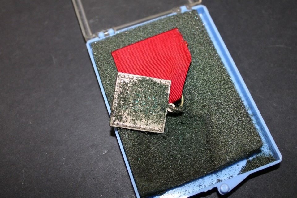 Marching Band Vintage medal award pinback ribbon, 1960s?, silver, red ...