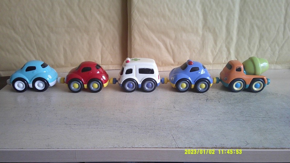 5 x ELC Whizz World Magnetic Toys - Police Car, Ambulance, Cement Truck ...