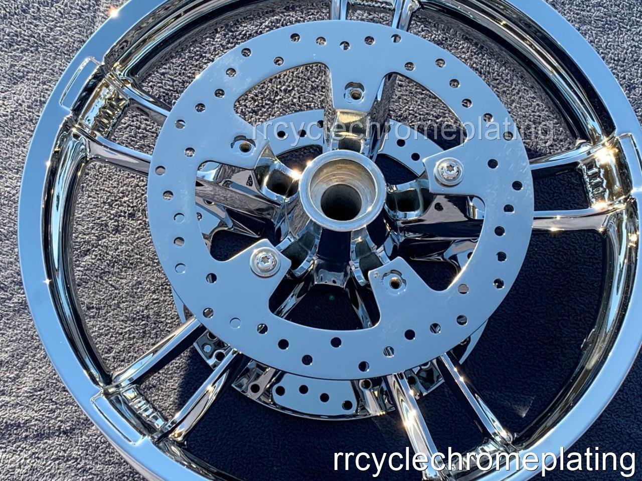 00-07 Harley Chrome 19" Front Enforcer Wheel W/ 2 Rotors Touring Street ...