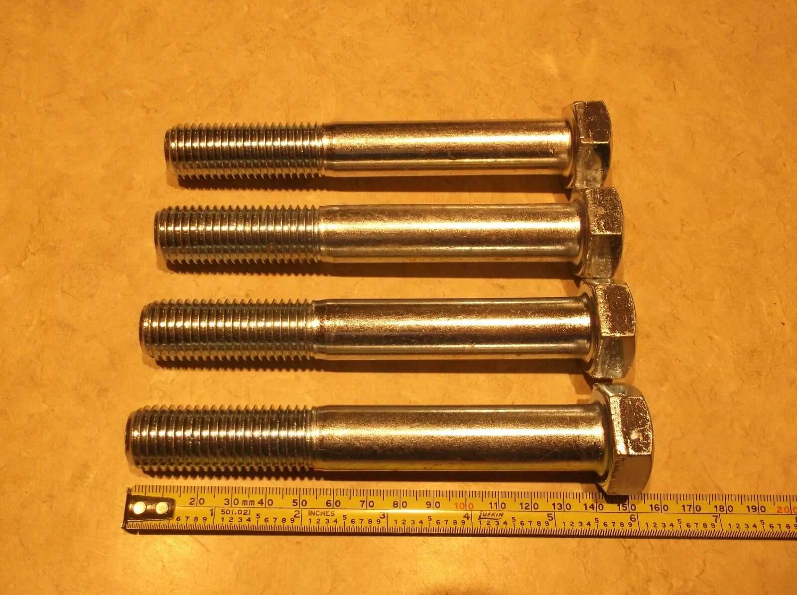 FASTENAL Metric Grade 8.8 Zinc Finish Hex Cap Screw M20-2.5 X 140mm LOT ...