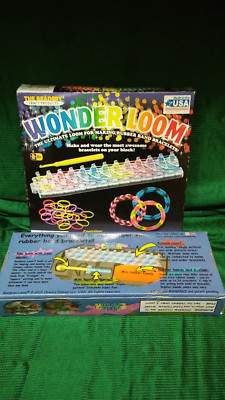 RAINBOW & WONDER LOOMS WITH OVER 1,000 RUBBER BANDS LOT PLUS LOTS OF ...