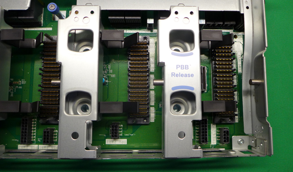 GENUINE Dell PowerEdge XE9680 PCIe Switch Board PSB Riser Module HKN13 ...