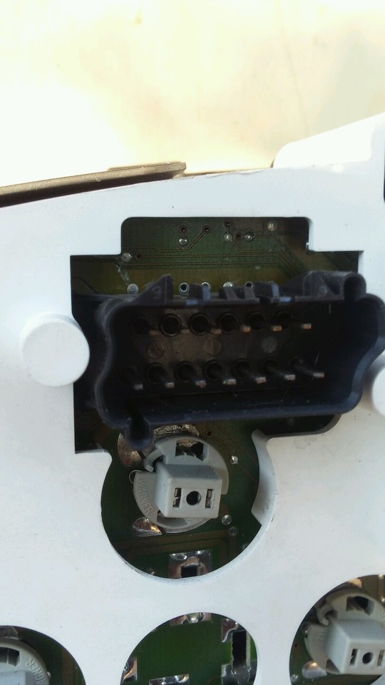 2004 dodge caravan Chrysler Town Country SPEEDOMETER ODOMETER ...