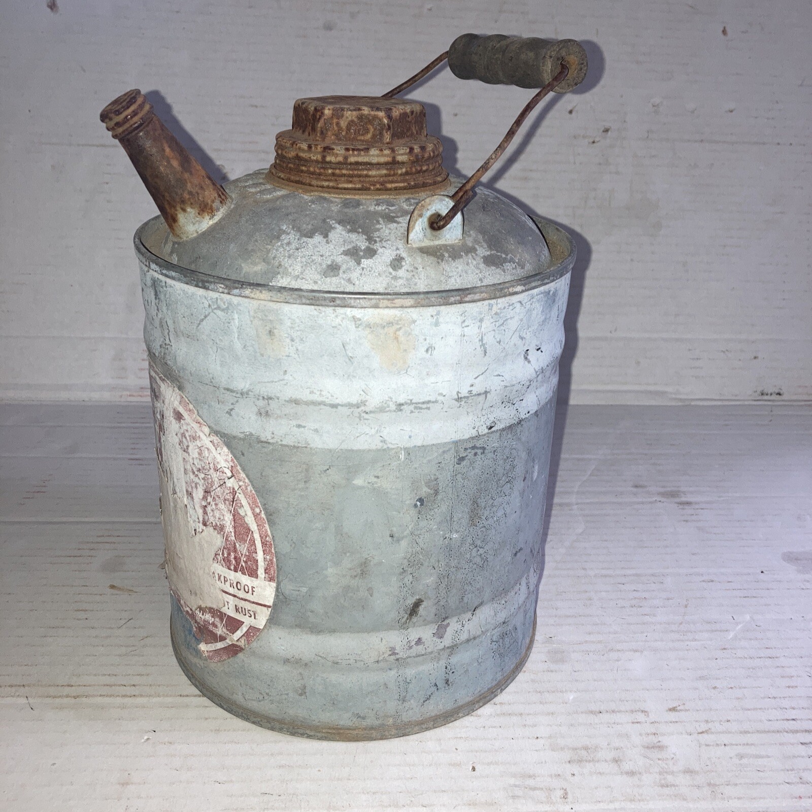 Vintage Galvanized Gas Can 18 L Wear | eBay
