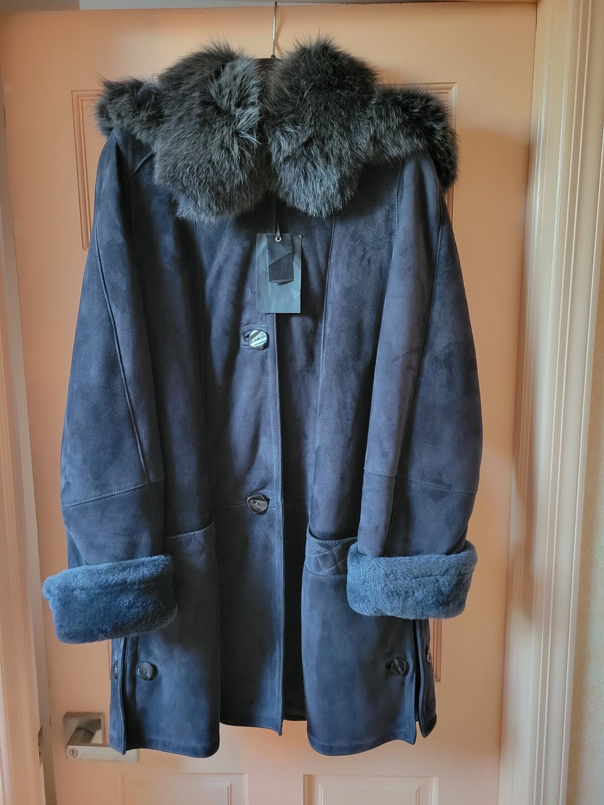 Made and bought in Italy Shearling Coat with silver f… - Gem
