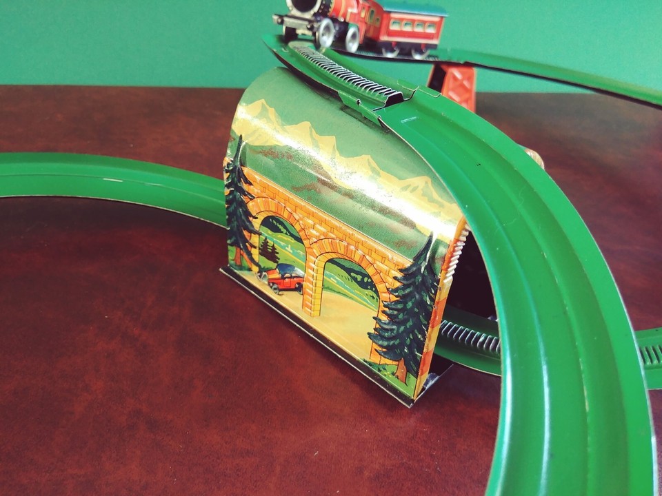 Very Rare c.1937 Einfalt Technofix 235 Tin wind-up Miniature Railway w ...