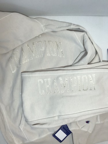 UO Champion Reverse Weave Set Exclusive Lim Ed M Hoodie And Jogger ...