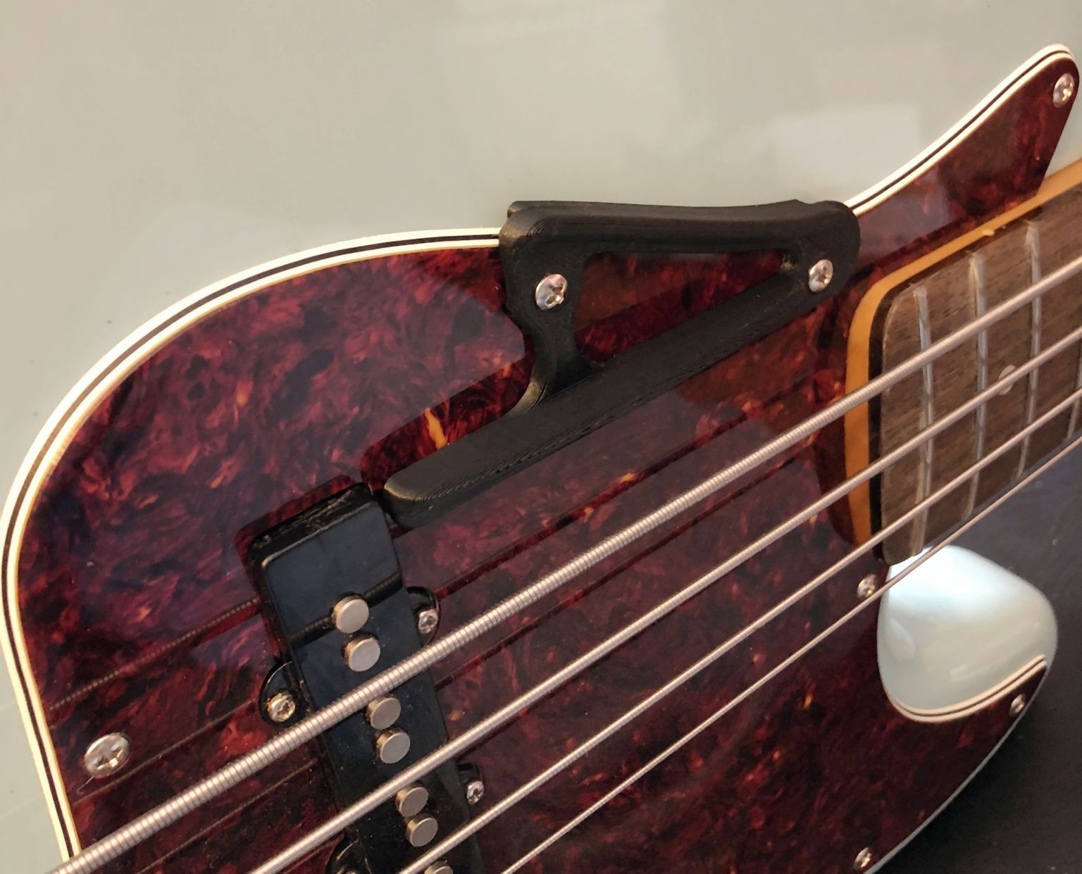 ThumbRocker Double Bass Thumb Rest Fender Squier Jazz No Holes Free ...