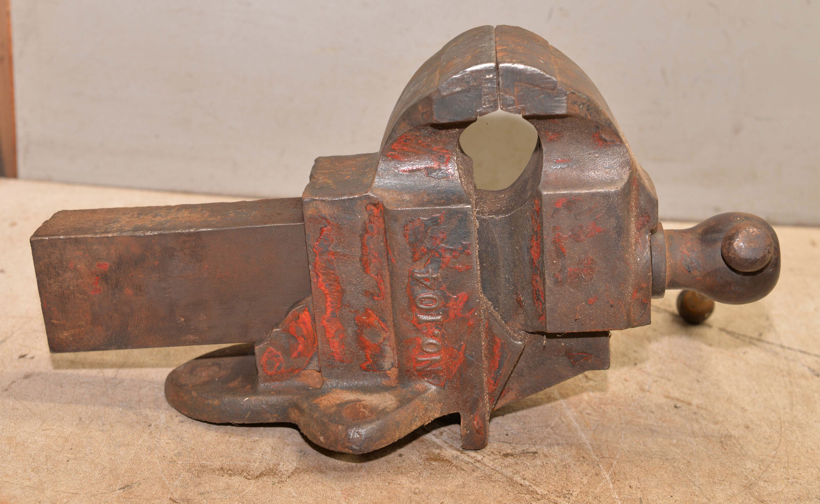 Quality Parker No 104 machinist bench vise heavy duty 4" jaw 47 lbs ...