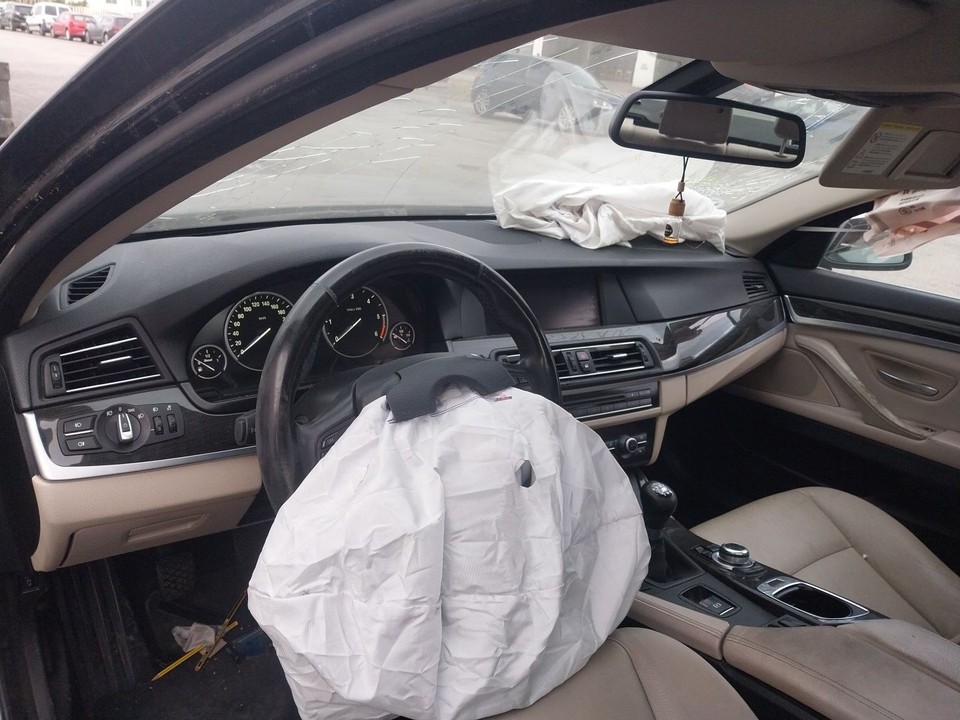 33207581022 REAR RIGHT TRANSMISSION / 758102201 / 17396086 FOR BMW 5 ...