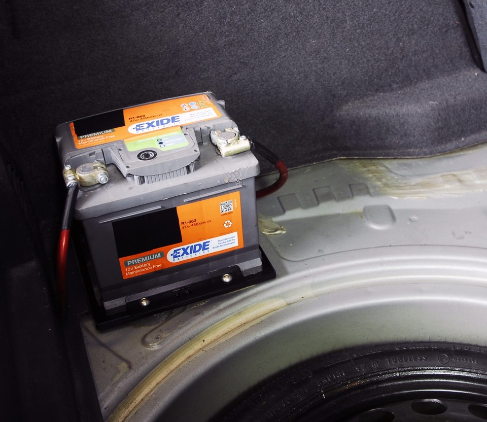 Universal Car Battery Tray Box 063 with Clamp - Race Rally Relocation ...