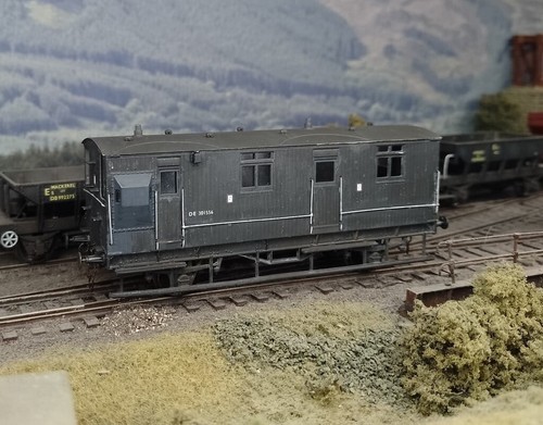 OO Gauge 4mm Scale LNER Ballast Brake | eBay UK