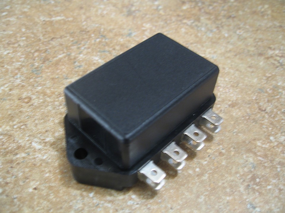 Triumph TR250 TR6 Fuse Box and Fuses NEW | eBay