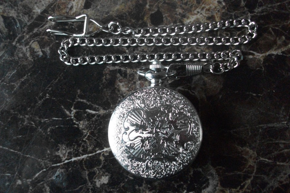 PRINCESS MULAN CHROME POCKET WATCH WITH CHAIN (NEW) 2 | eBay UK