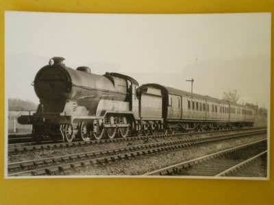 PHOTO LNER EX GCR CLASS B2 LOCO NO 5426 NEAR HATFIELD | eBay UK