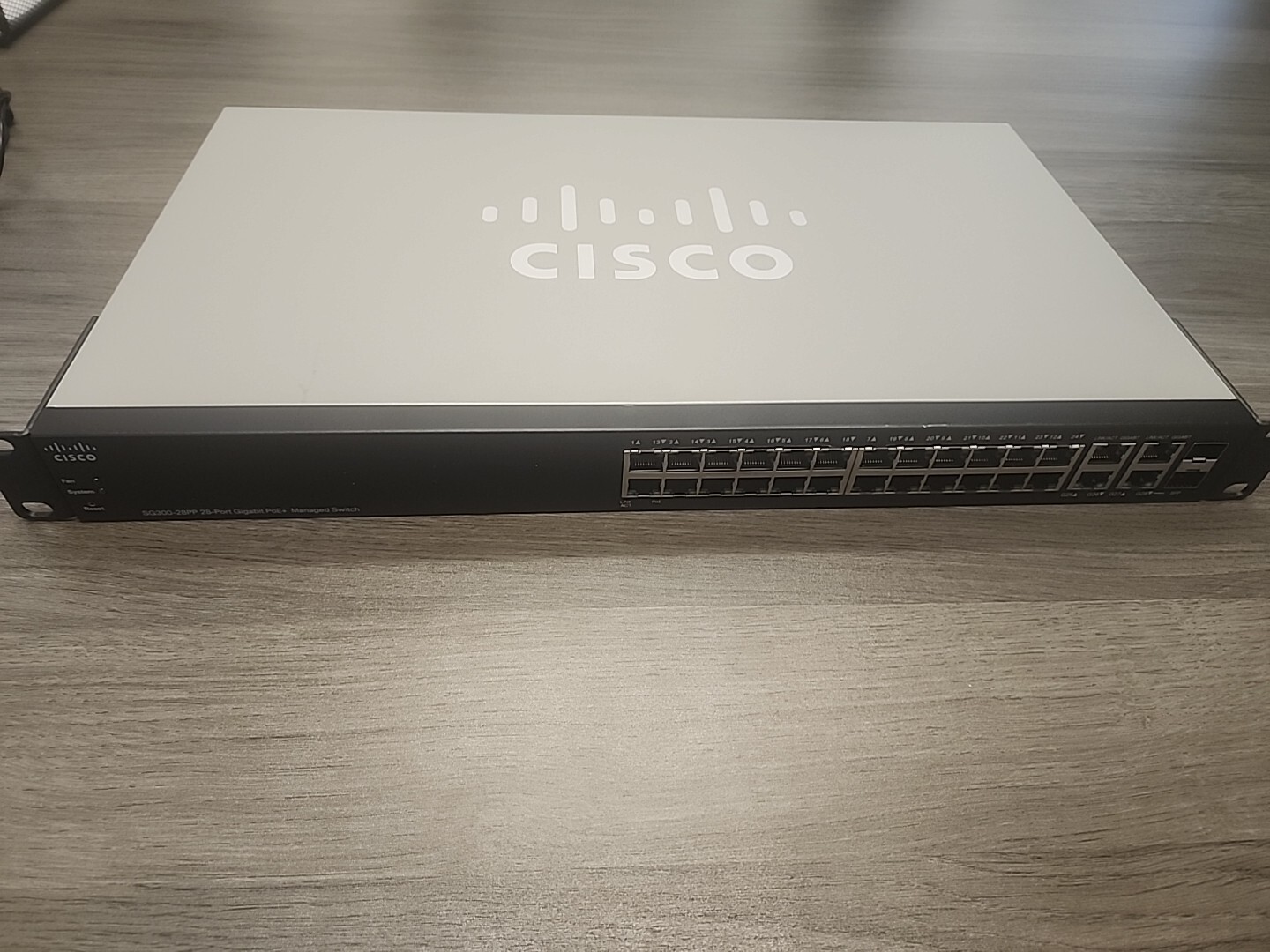 Cisco SG300-28P 28-Port Gigabit PoE+ Managed Switch 689192521298 | eBay