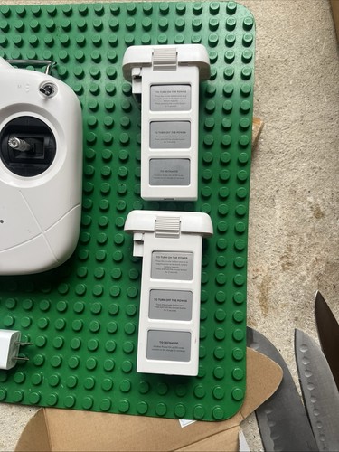 DJI Phantom 3 Standard Drone Remote Control GL358WA And 2 Batteries ...
