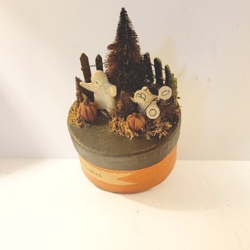 ESC Trading 2002 BOO Backyard Scenery Box Signed Butler RARE | eBay