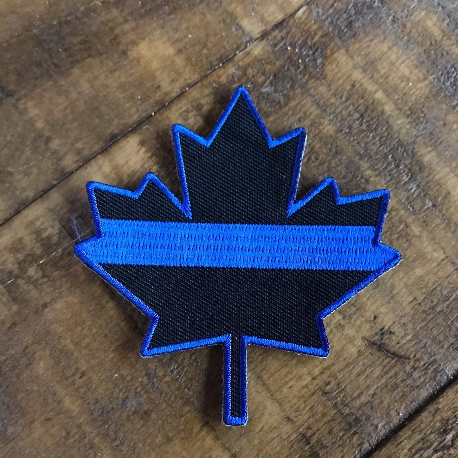 Thin Blue Line Canada Maple Leaf Patch | eBay.de