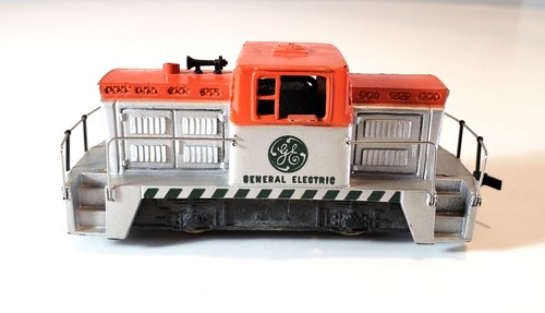 Tyco HO gauge General Electric center cab 44 ton switcher engine bench ...