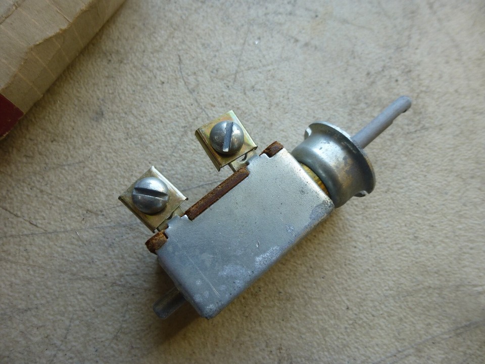 B5A-15668-C NOS Ford Power Top Switch 1955 Convertible Fairlane ...