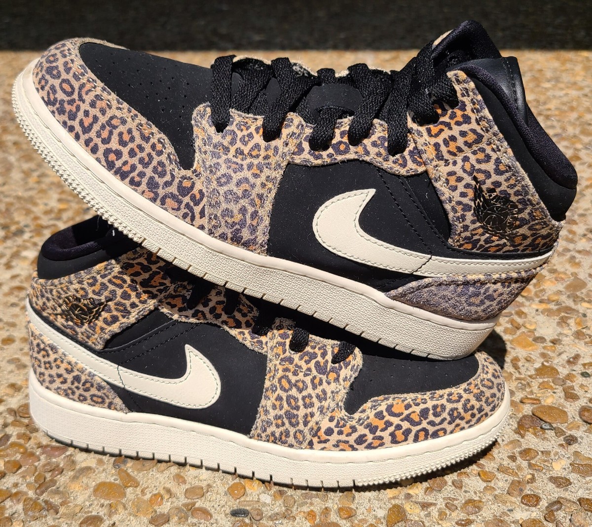 Retro 13 Cheetah Print