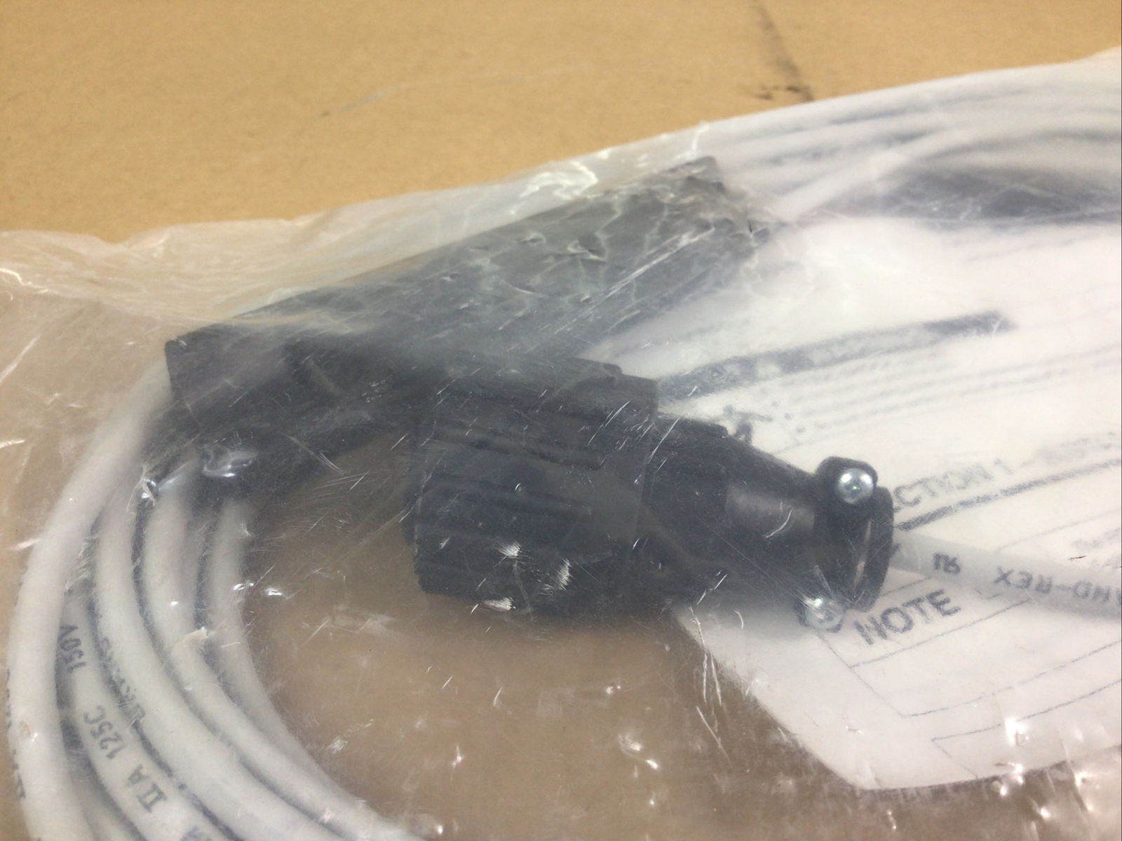 Miller Electric 151086 RCC-14 Finger Tip Remote Control - Black for ...