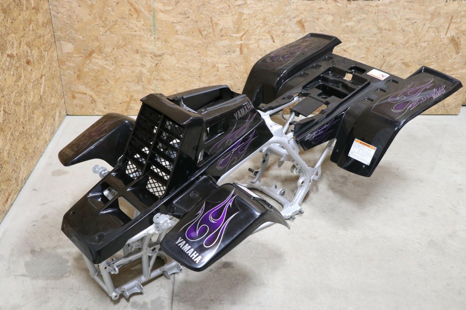 Yamaha Banshee fenders + gas tank plastic + grill + graphics BLACK ...