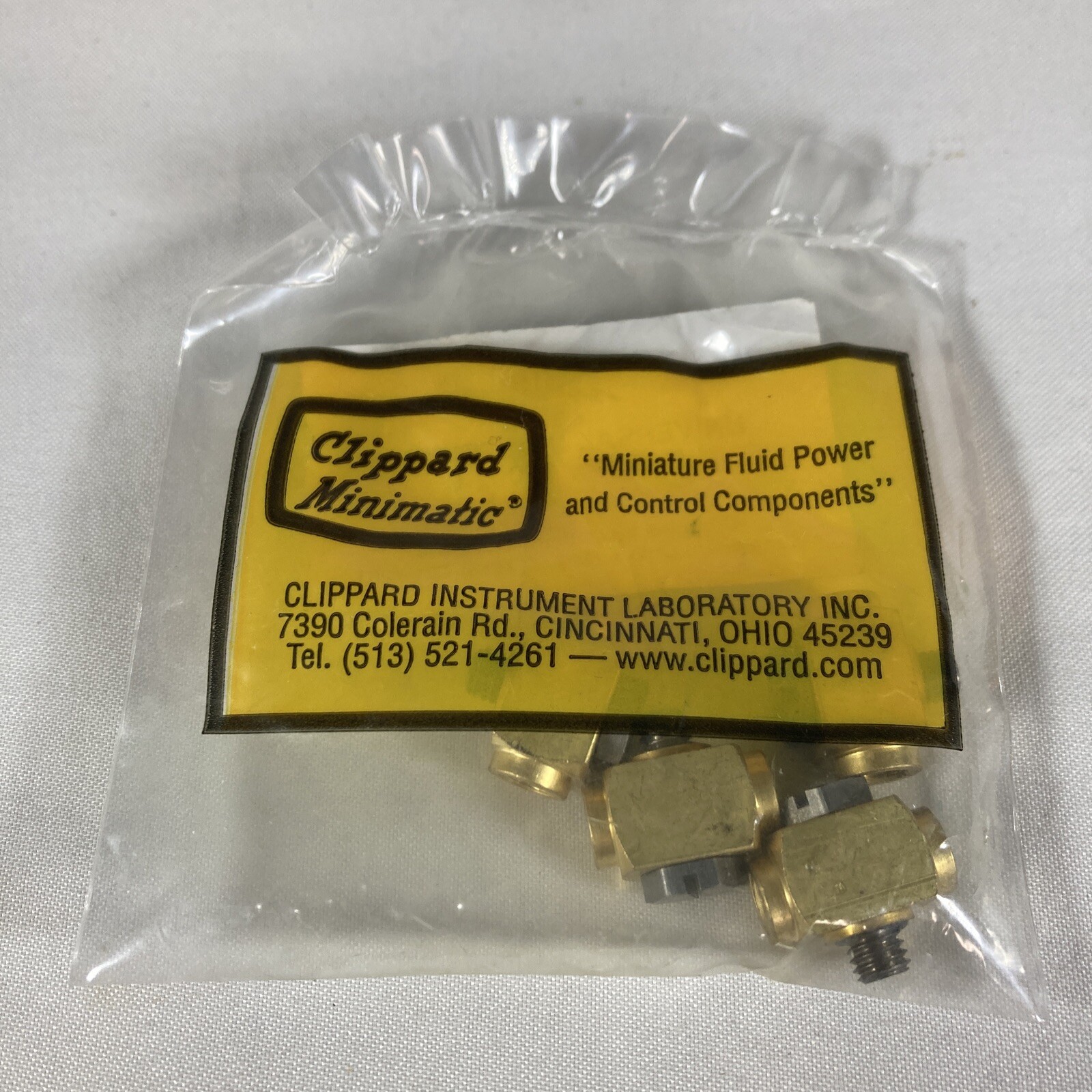 LOF of 15 Clippard 15002-6 Universal T Fitting 10-32 Thread 3 Bags for ...