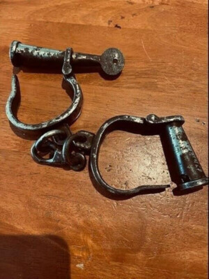 Handmade Prison Police Restraints (refer 7/13 handcuffs Key best ...