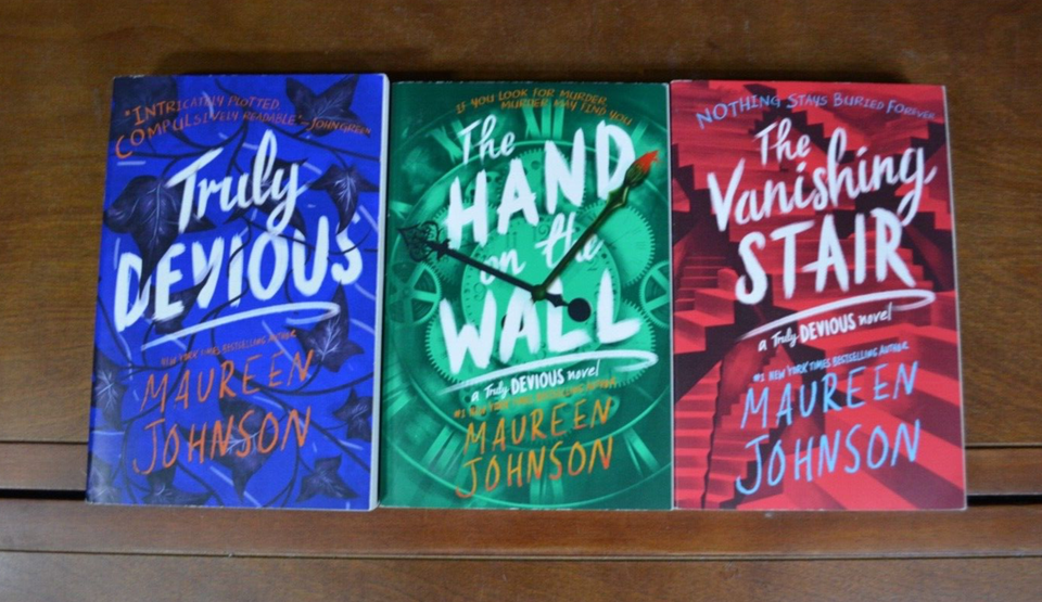 The Truly Devious Books Box Set by Maureen Johnson The Hand Wall ...