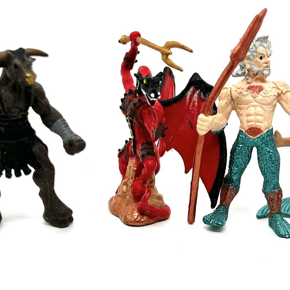 4 pcs Safari Ltd Lair of the Dragons, Mermaid, Merman, Minator Fantasy ...