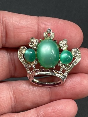 Vtg Coro Signed Silver Tone Rhinestones & Green Moon Glow Lucite Crown ...