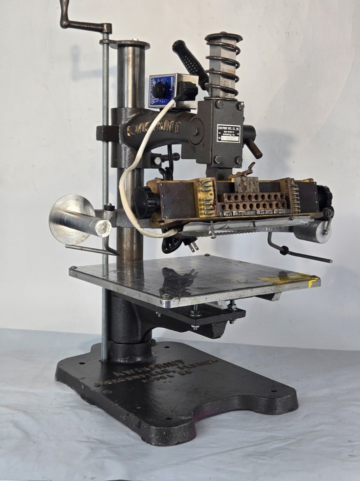 Kwikprint Hot Stamping Machine Model 86 AND STAMPS | eBay