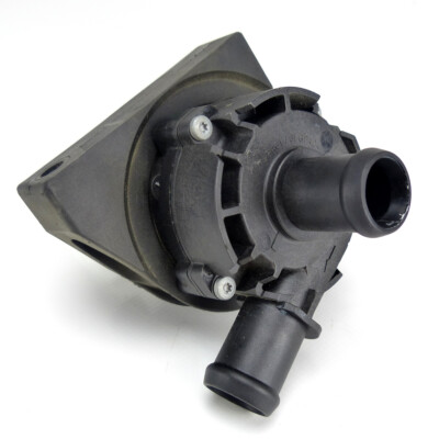 VW Golf 7 VII 5G Water Pump Coolant Pump 1.2 TSI 1.4 TSI 5G0965567A | eBay