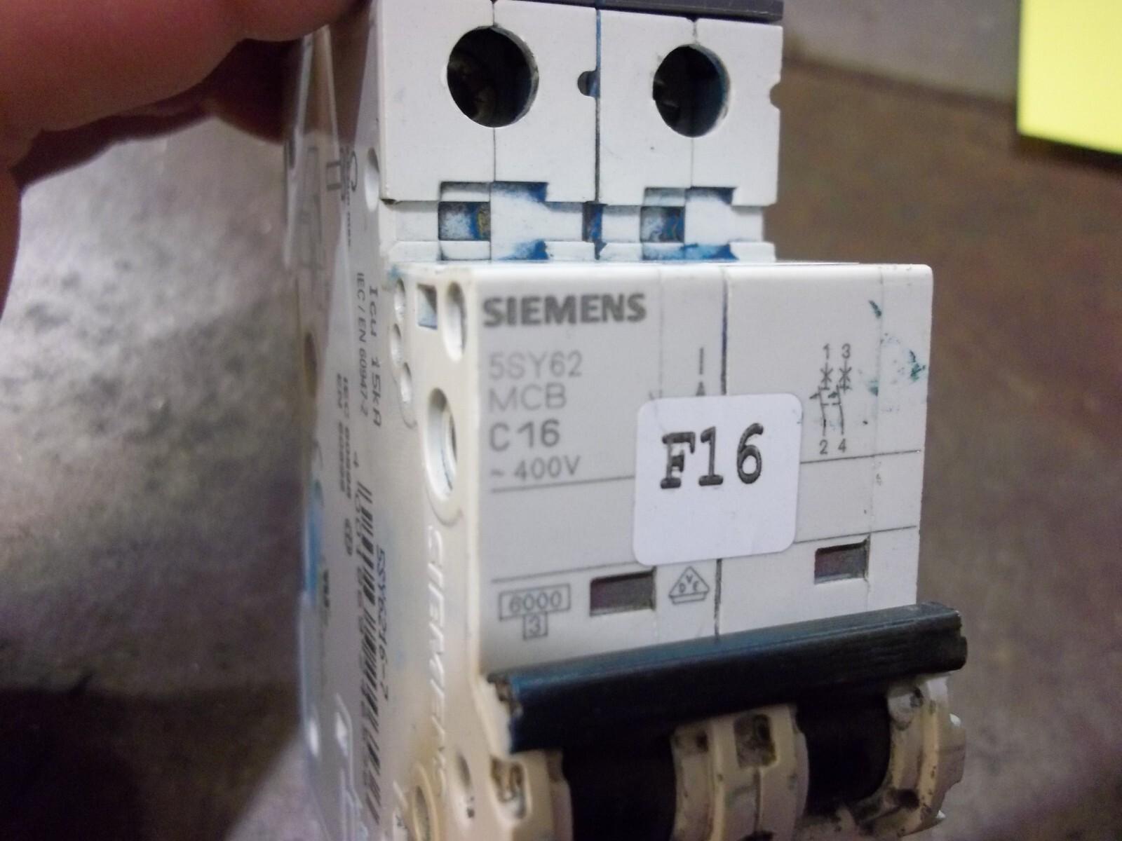 SIEMENS 5SY6216-7 5SY62 MCB C16 MINIATURE CIRCUIT BREAKER 16A 400V 2 ...